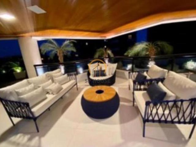 Apartamento para venda no Jardim Vitória Régia, 6 suítes, 6 vagas, 850m²