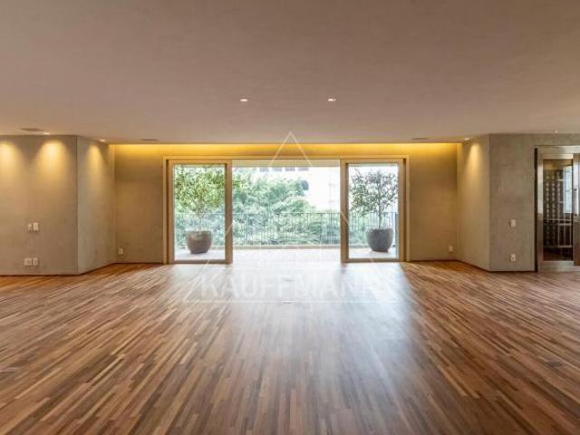 Apartamento para Venda no Jardim Paulistano 3 Suítes 3 Vagas 276m² A.U