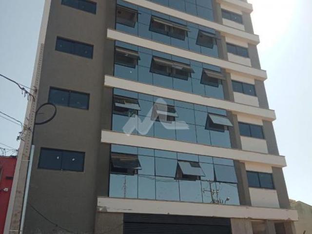Apartamento para venda no Jardim Santa Maria, com 2 quartos, sala e cozinha, elevado