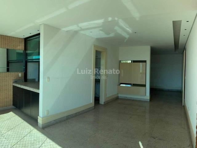 Apartamento para venda ou locação, 4 quartos com 2 suítes, 170m² de área no Belvedere