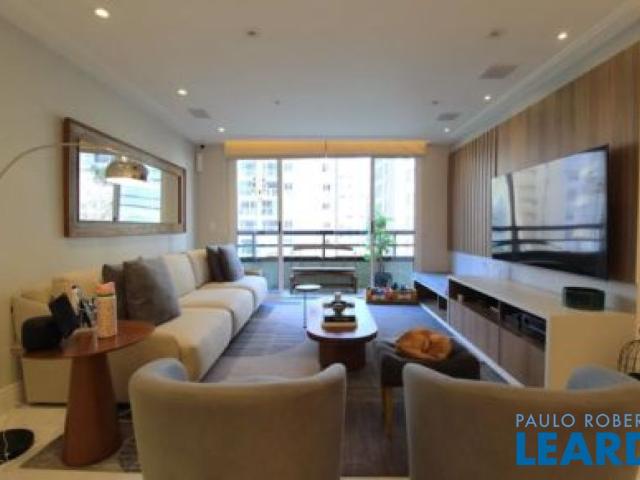 Apartamento para Venda ou Locação em Vila Nova Conceição, São Paulo, SP