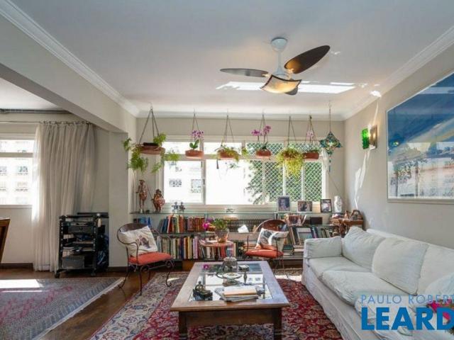 Apartamento para Venda ou Locação em Jardim América, São Paulo, SP