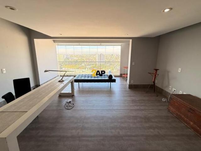 Apartamento para venda ou locação na Vila Andrade, 2 suítes, 3 banheiros, 2 vagas, 96m²