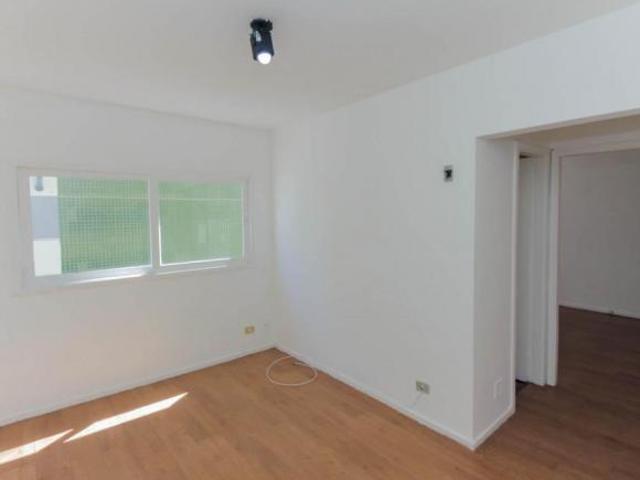 Apartamento para venda ou locação na Rua Mourato Coelho, Pinheiros, São Paulo, SP