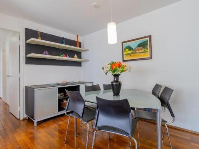 Apartamento para venda bem localizado em, Moema com 3 quartos, sendo 1 suíte, 93m², com 1 vaga