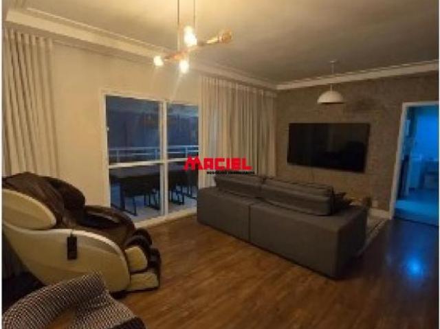 Apartamento para venda com 4 quartos Ed Royal Park Região Aquarius