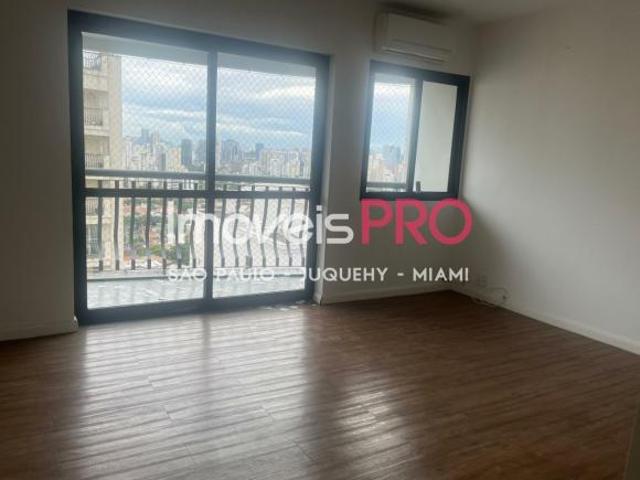 Apartamento para venda com 99m² em Moema