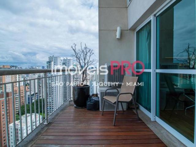 Apartamento para venda com 104 m² mobiliado em Moema