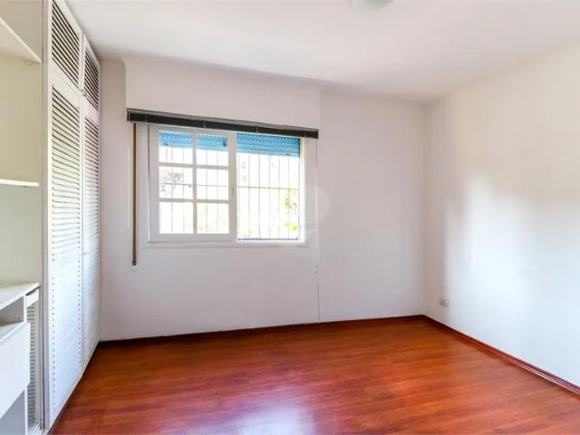 Apartamento para venda com 110 metros quadrados com 3 quartos em Cerqueira César São Paulo SP