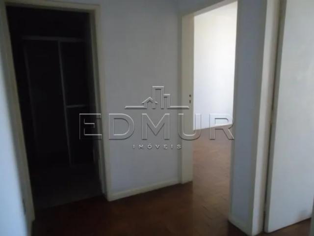 APARTAMENTO para VENDA com 110m² no bairro Centro com 2 quartos e 0 vagas. Santo André, SP