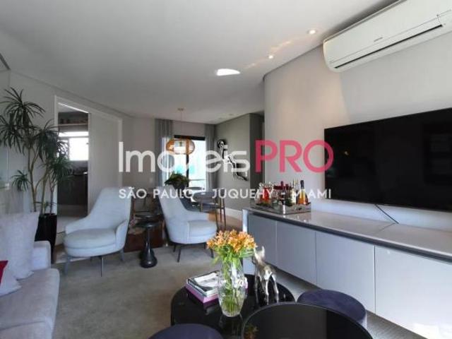 Apartamento para venda com 140m² em Moema São Paulo