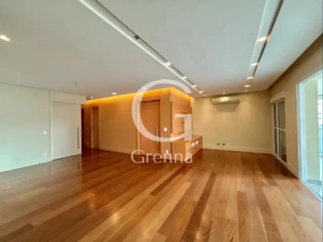 Apartamento para venda com 173m², Moema SP