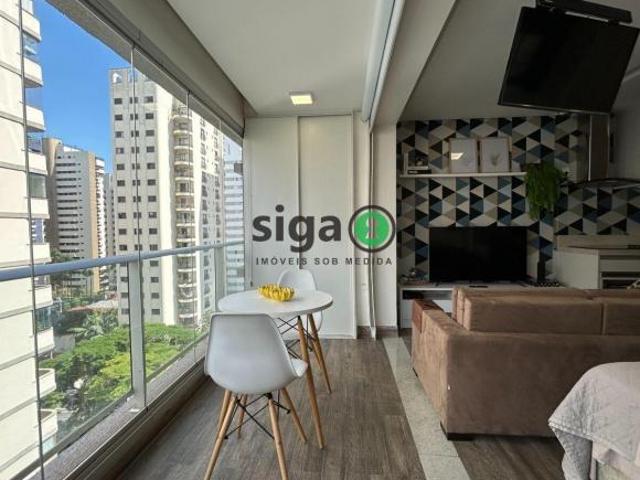 Apartamento para Venda com 1 quarto e 1 vaga no BROOKLIN