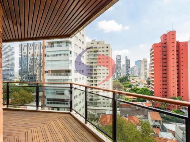 Apartamento para venda com 205m², 3 suítes e 3 vagas, faria lima