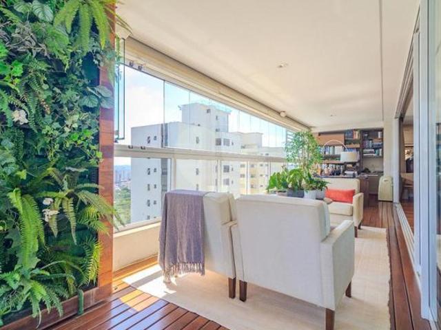 Apartamento para venda com 234 m, 3 suítes, 4 vagas no Alto da Lapa SP