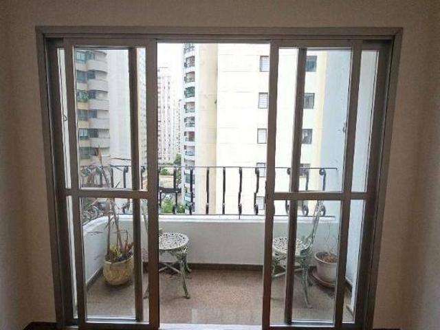Apartamento com 2 dormitórios à venda, 87 m² por R$ 1.150.000,00 Moema São Paulo/SP