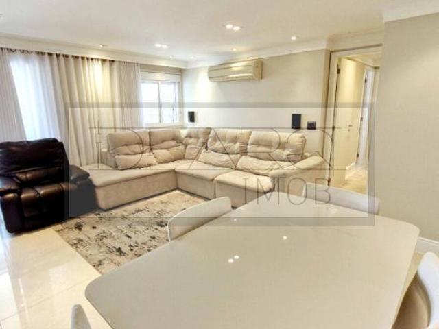 Apartamento para venda com 2 quartos, sendo 1 suíte, 100m²