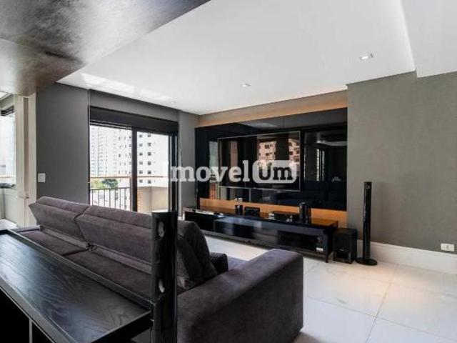 Apartamento para venda com 2 quartos, sendo 2 suítes em Moema com 171m²