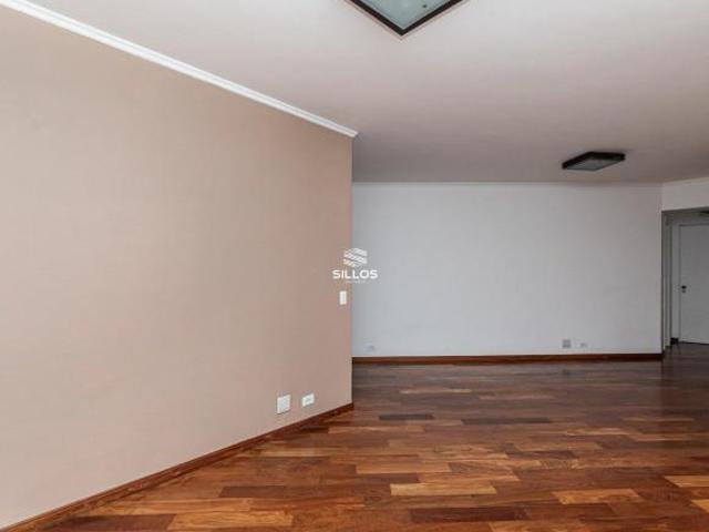 Apartamento para venda com 3 quartos no Centro em Curitiba