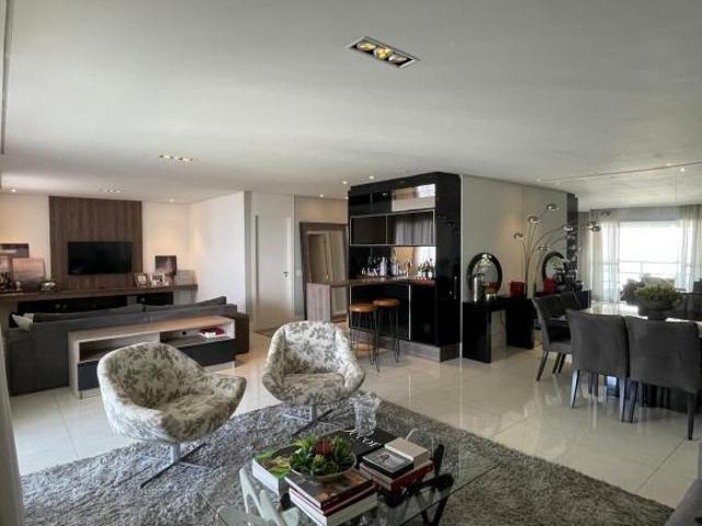 Apartamento para Venda com 3 Quartos no Ereditá
