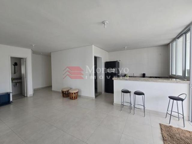 Apartamento para venda com 3 quartos no Jardim Aruan