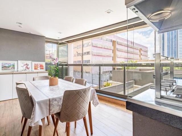 Apartamento para Venda com 3 Quartos no Level