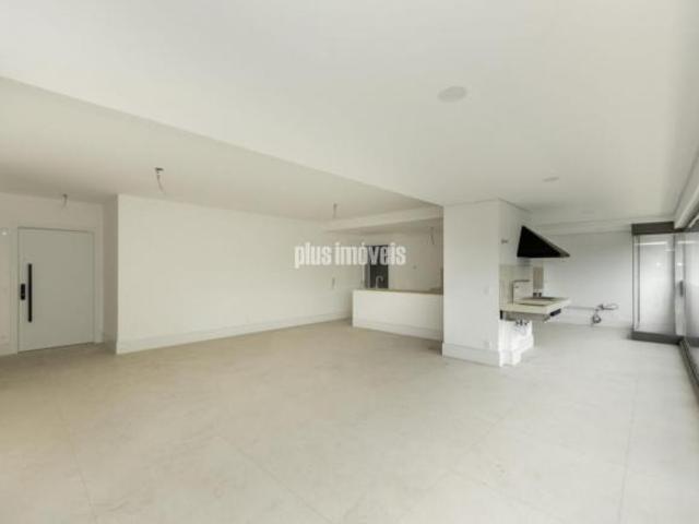 Apartamento para venda com 3 quartos, sendo 3 suítes, 186m²