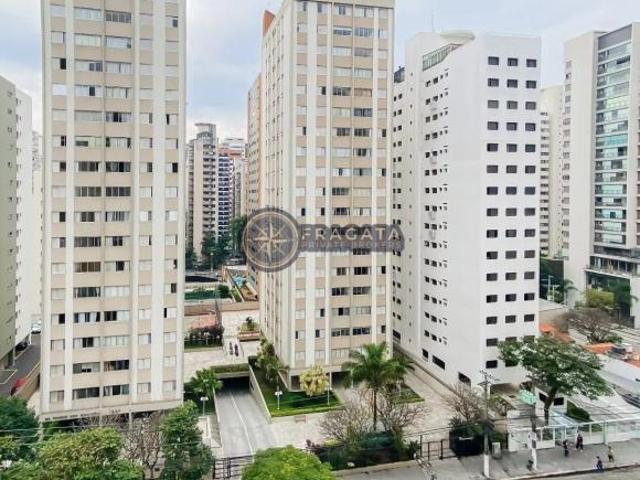 Apartamento para venda com 3 quartos, sendo 2 suítes, 158m² em Moema SP