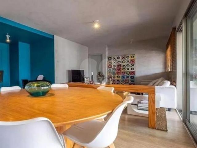 Apartamento para venda com 3 suítes, 150 m, 2 vagas na Vila Madalena SP