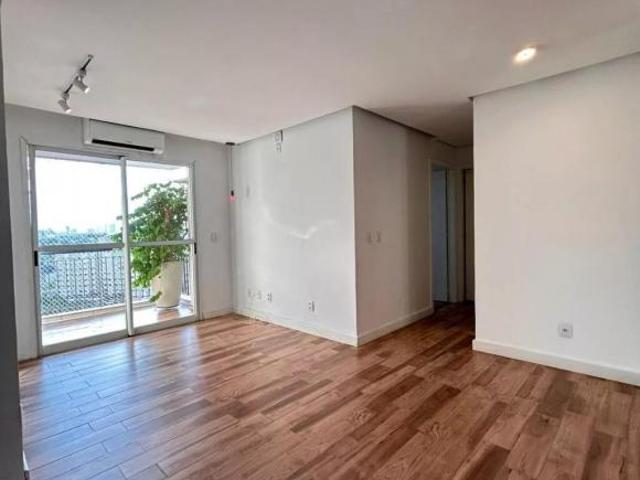 Apartamento para venda, com sacada e suíte, Cuiabá