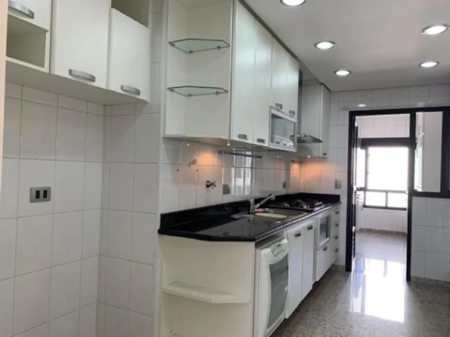 Apartamento para venda de 127 m com 3 dormitórios, 2 suítes, sacada gourmet e 2 vagas na Água Rasa