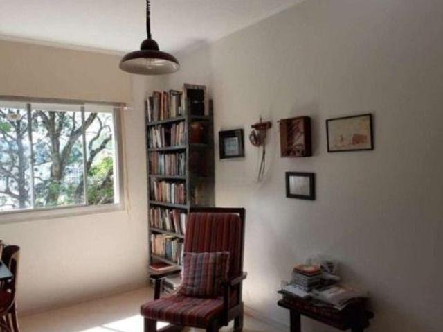 Apartamento para venda de 3 dormitórios, no bairro Teresópolis em Porto Alegre/R