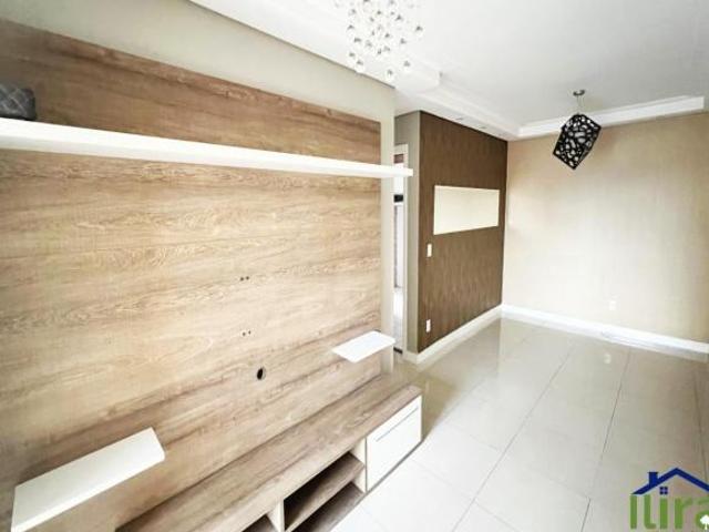 Apartamento para venda de 80m² com 3 dormitórios e 2 vagas de garagem no Residencial Clube Varandas