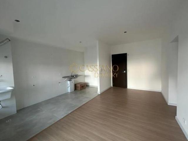 Apartamento para venda de 90 m² | 02 dormitórios, sendo 01 suíte e 01 vaga de garagem | Edifício Ma