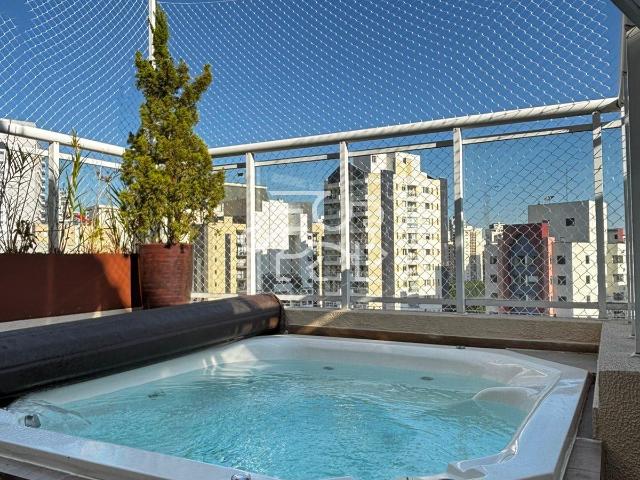 Apartamento para venda e aluguel em Vila Olímpia em São Paulo São Paulo de 160.00m² com 2 Quartos, 1 Suíte e 2 Garagens