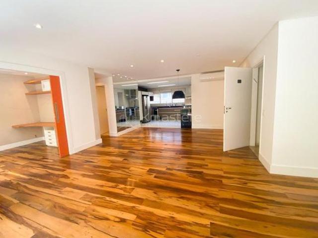 Apartamento para venda e aluguel em Vila Andrade de 132.00m² com 2 Quartos, 2 Suites e 3 Garagens