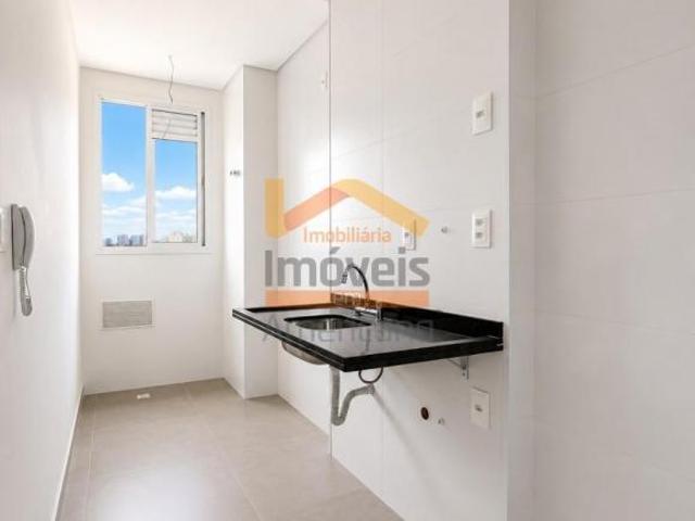 Apartamento para venda e aluguel em Centro de 115.00m² com 2 Quartos, 1 Suite e 2 Garagens