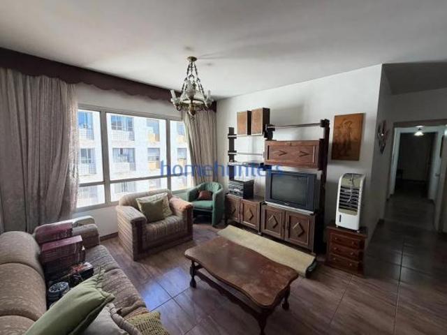 Apartamento para venda e aluguel em Centro de 176.00m² com 3 Quartos, 1 Suite e 1 Garagem