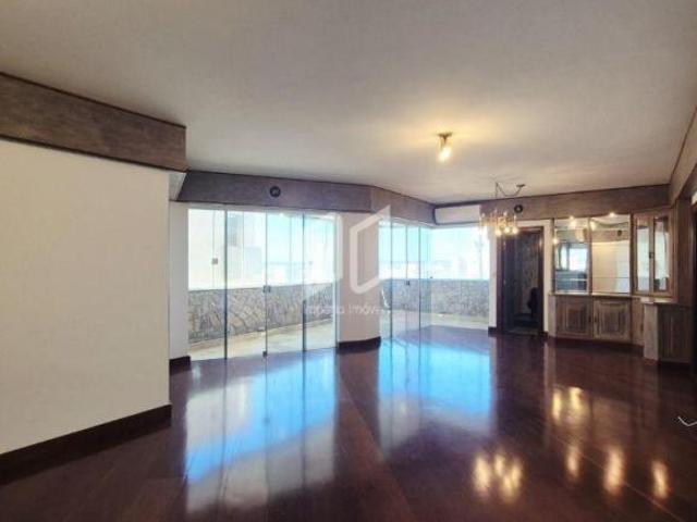 Apartamento para venda e aluguel em Centro de 198.00m² com 3 Quartos, 3 Suites e 2 Garagens
