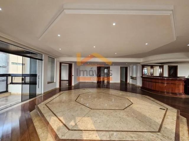 Apartamento para venda e aluguel em Centro de 464.00m² com 4 Quartos, 4 Suites e 4 Garagens