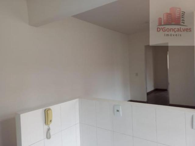 Apartamento para venda e aluguel em Centro de 63.00m² com 3 Quartos, 1 Suite e 2 Garagens