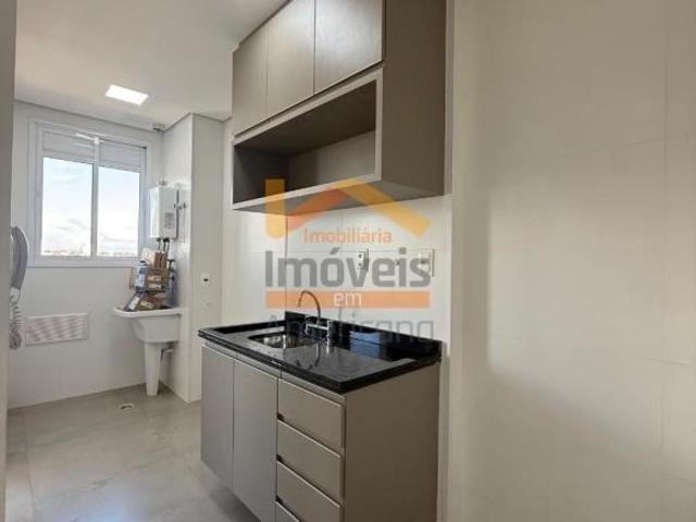 Apartamento para venda e aluguel em Centro de 69.00m² com 2 Quartos, 1 Suite e 2 Garagens