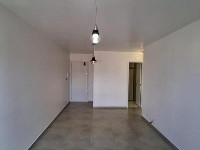 Apartamento para venda e aluguel em Conjunto Habitacional Brás Cubas de 52.00m² com 2 Quartos e 1 Ga