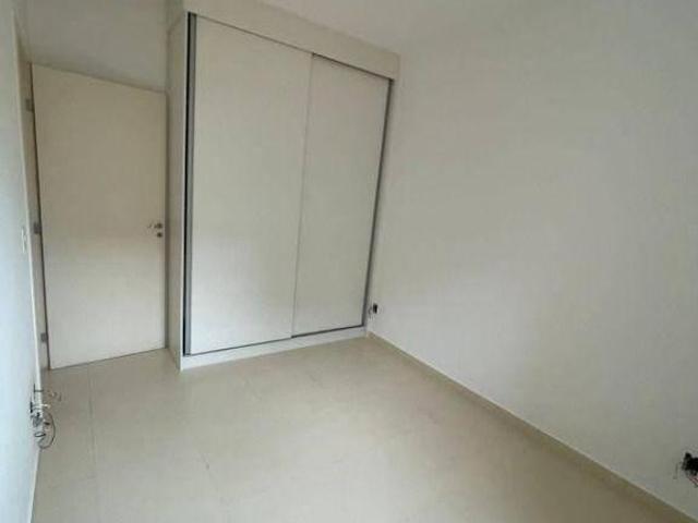 Apartamento para venda e aluguel em Edifício Roccaporena de 71.00m² com 2 Quartos e 2 Garagens