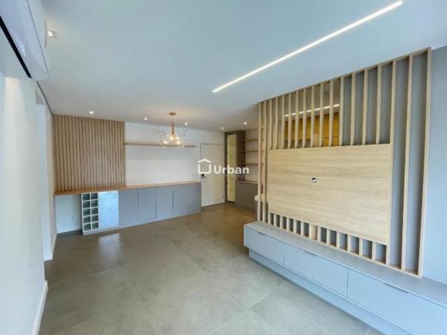 Apartamento para venda e aluguel em Granja Viana de 106.00m² com 3 Quartos, 3 Suites e 2 Garagens