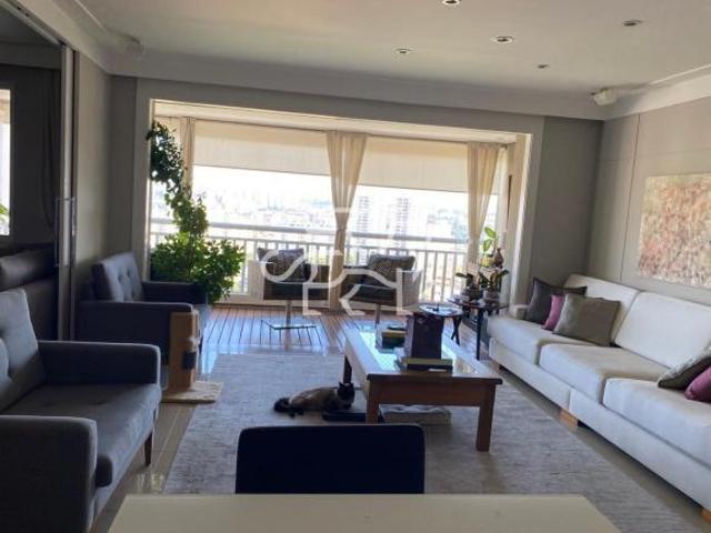 Apartamento para venda e aluguel em Lar São Paulo de 148.00m² com 3 Quartos, 3 Suites e 3 Garagens