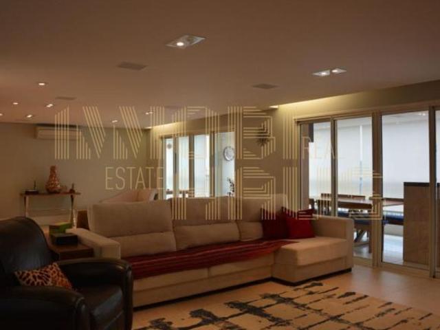 APARTAMENTO PARA VENDA E LOCAÇÃO NO ALTO DA BOA VISTA | 4 QUARTOS / 4 SUÍTES