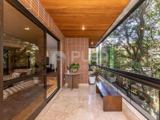 Apartamento para venda e locação em Campo Belo com 4 quartos, sendo 4 suítes, 272m², São Paulo, SP