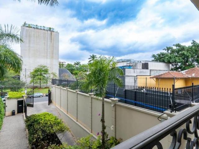Apartamento para venda e locação em Jardim Paulista com 4 quartos, sendo 4 suítes, 385m²