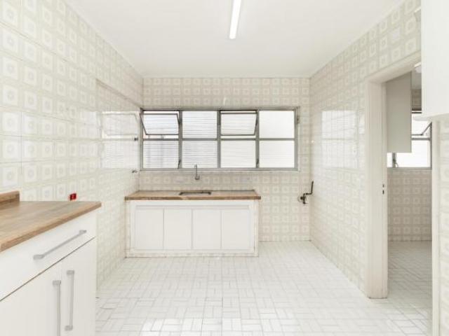 Apartamento para venda e locação em Perdizes com 3 quartos, sendo 1 suíte, 112m²
